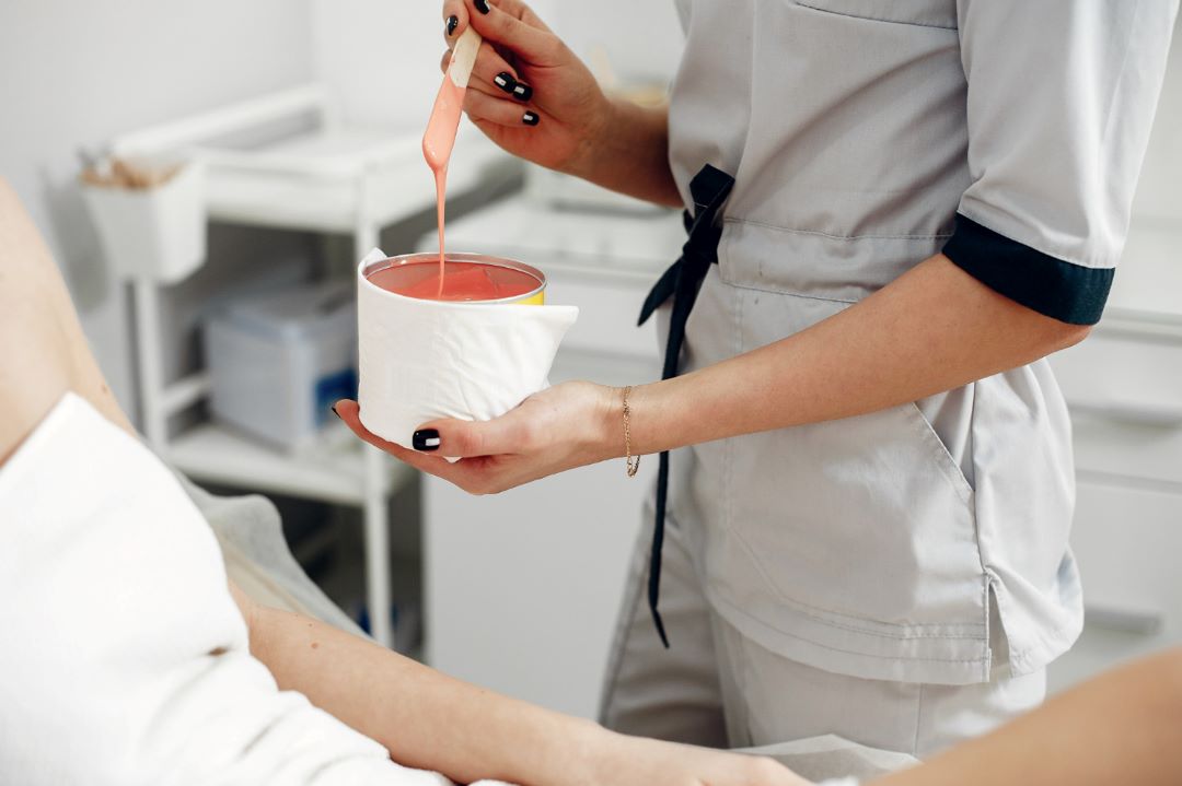 How to Choose the Best Waxing Service for Your Skin Type: Expert Tips ...
